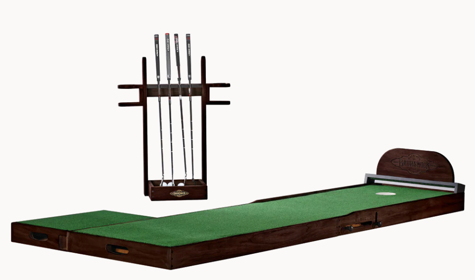 Brunswick The Ross Putting Green — Pooltables.com